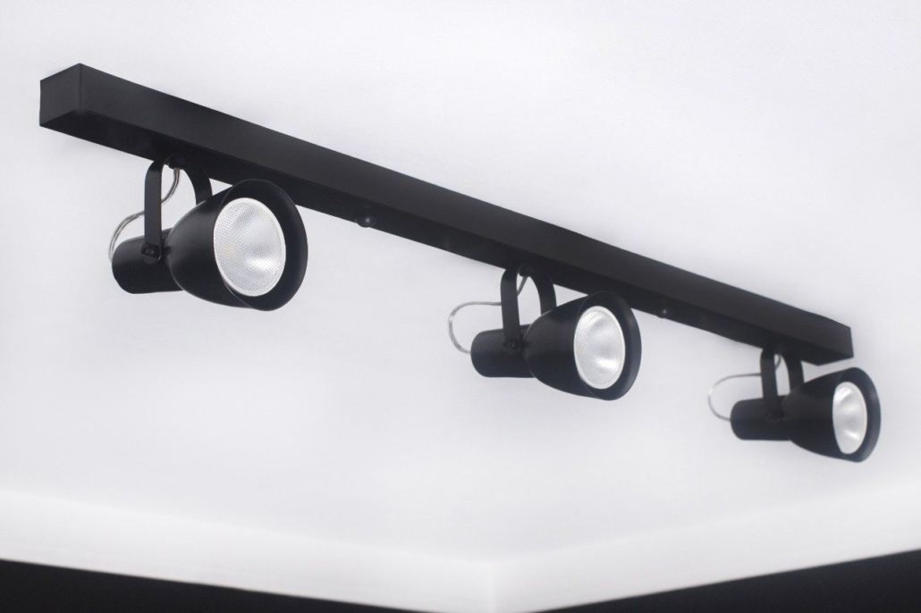 Trilho 01 Metro 03 Spots E/27 Par 20 Preto 380 – IluminaMundo