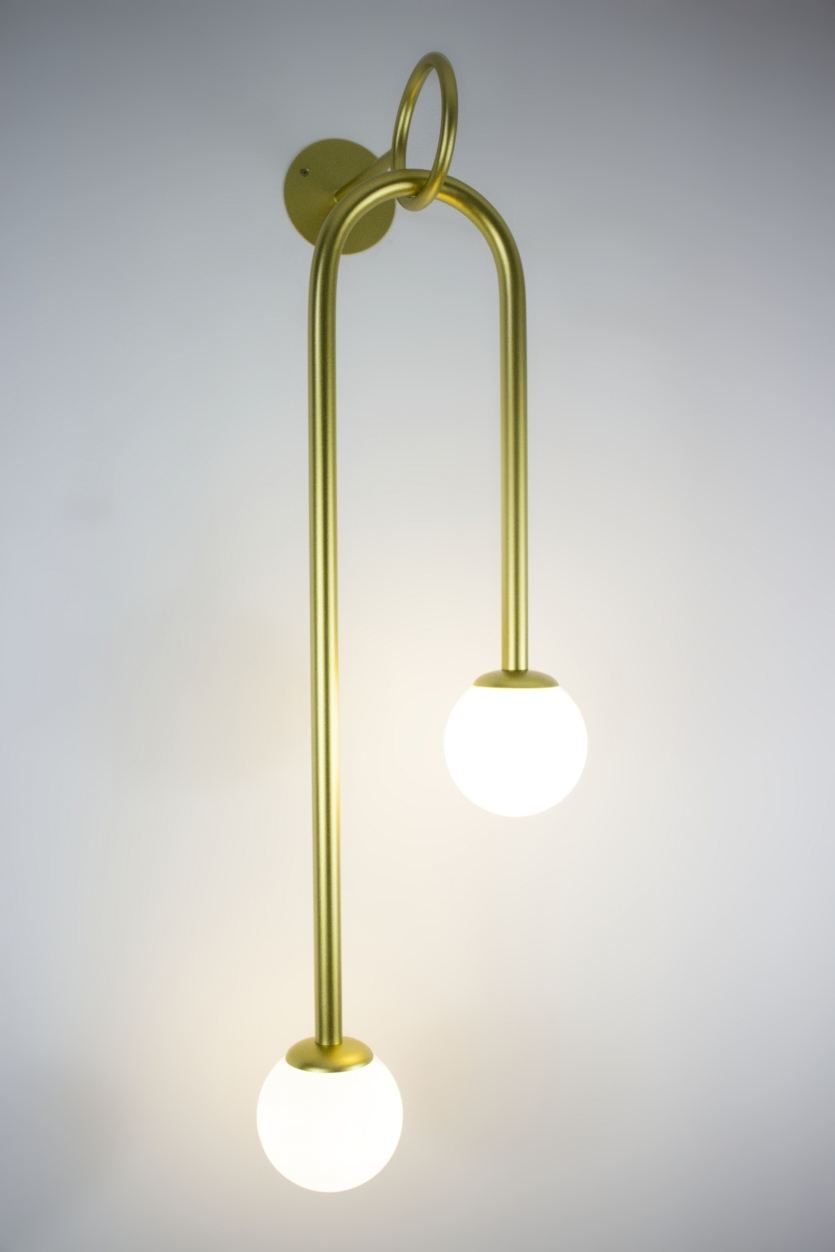 Arandela Pendulo Dupla Bola Globo Dourado Usina – IluminaMundo